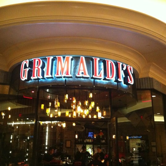 Grimaldi's Pizzeria - The Strip - 61 tips
