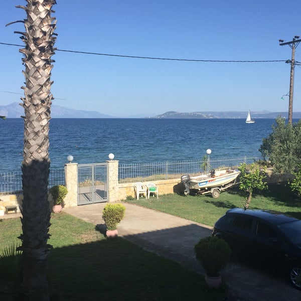 Λιβανάτες Φθιώτιδας - Village in Livanátes