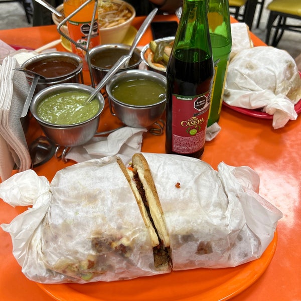 Tortas Gigantes Sur 12 - Agrícola Oriental - Iztacalco, Distrito Federal