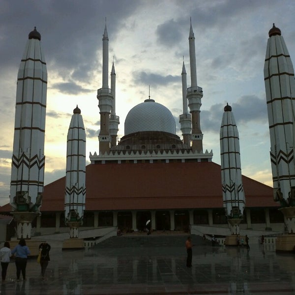 Masjid Agung Jawa Tengah (MAJT) - Muktiharjo Kidul - 136 tips