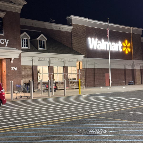 Walmart Supercenter - Big Box Store