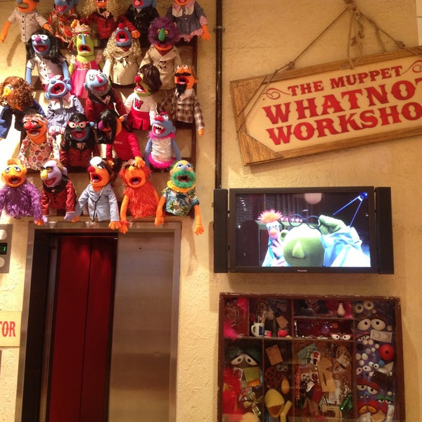 The Muppet Whatnot Workshop @ Fao Schwarz (Now Closed) - Midtown East ...