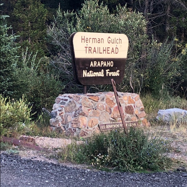 Herman Gulch Trailhead - 2 tips