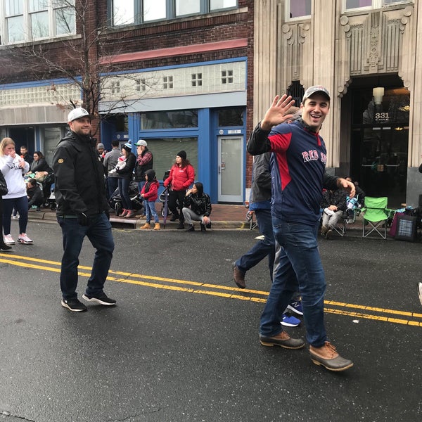 Brightleaf Square - Plaza in Durham
