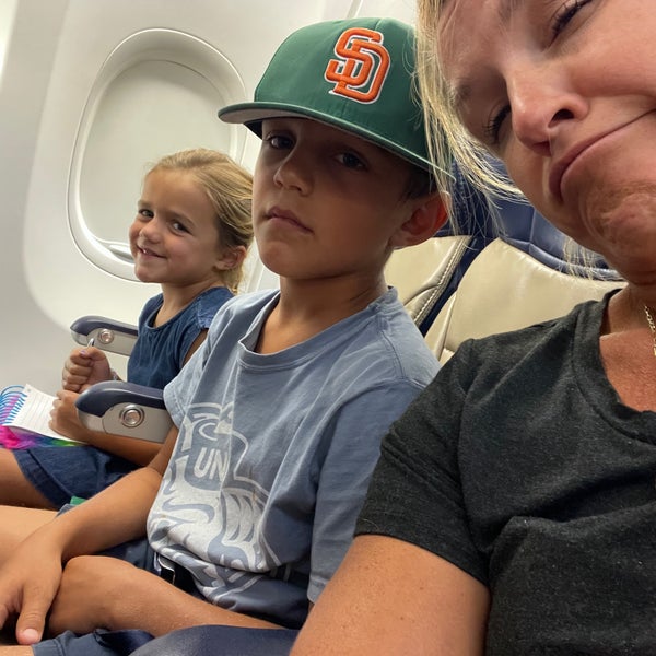 Gate B21 - Airport Gate in Midway Airport