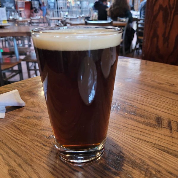 Prison Brews Brewery & Restaurant - Bar in Downtown Jefferson City