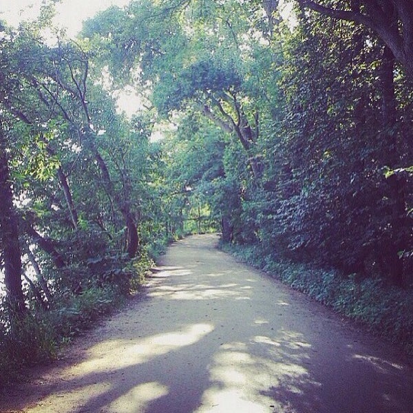 Photos at Howard M. Temin Lakeshore Path - 4 tips from 296 visitors