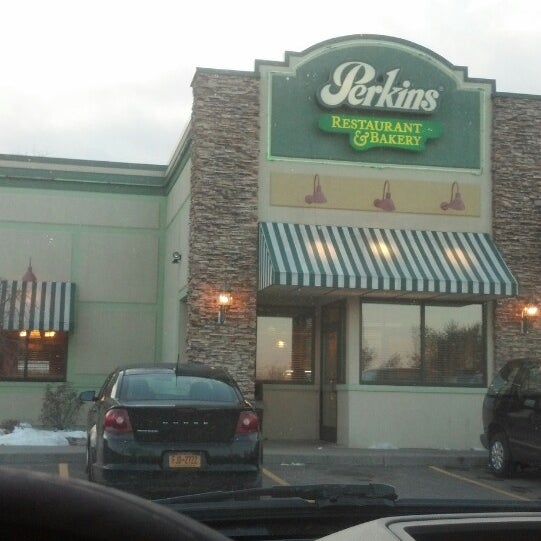 Perkins Restaurant & Bakery - American Restaurant in Hazleton