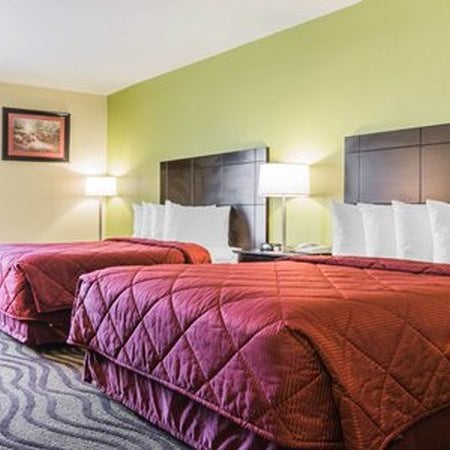 Quality Inn & Suites Near Maxwell-Gunter Annex Air Force Base - Hotel ...