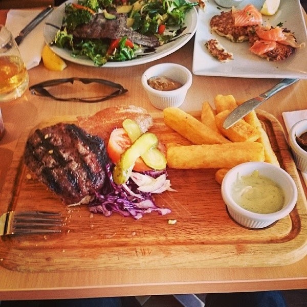 Okka - Café in Harpenden