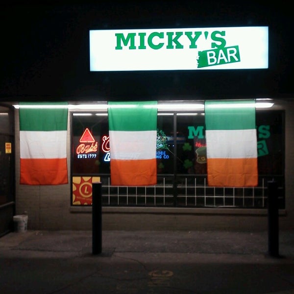 Micky's Bar - 8 tips from 128 visitors