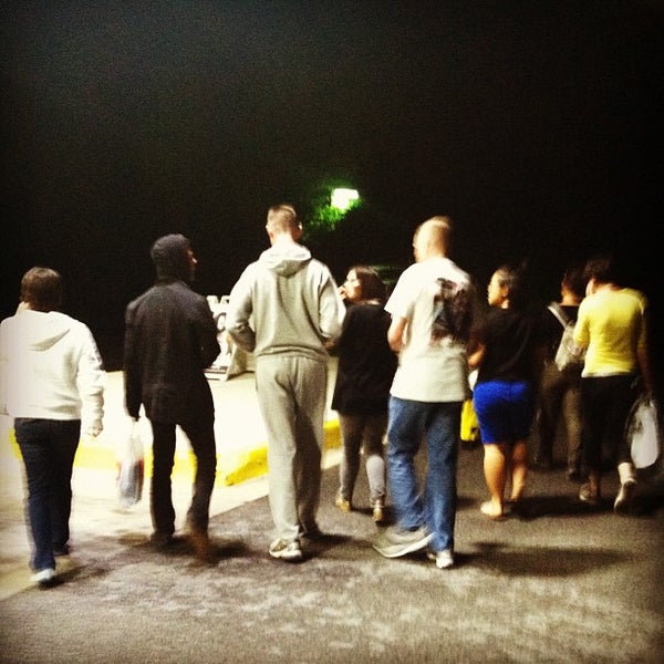 Photos at Fort Meade Commissary - 17 tips