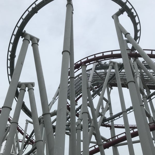 Photos at Battlestar Galactica: Human vs. Cylon - Universal Studios ...