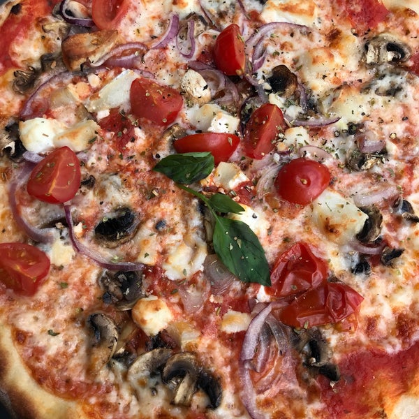 Cozzo - Italian Restaurant in Islington