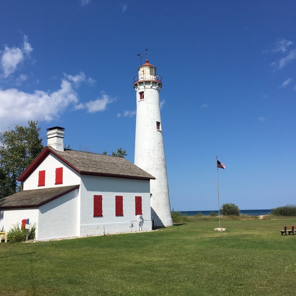 Sturgeon Point Lighthouse - 2 tips from 158 visitors