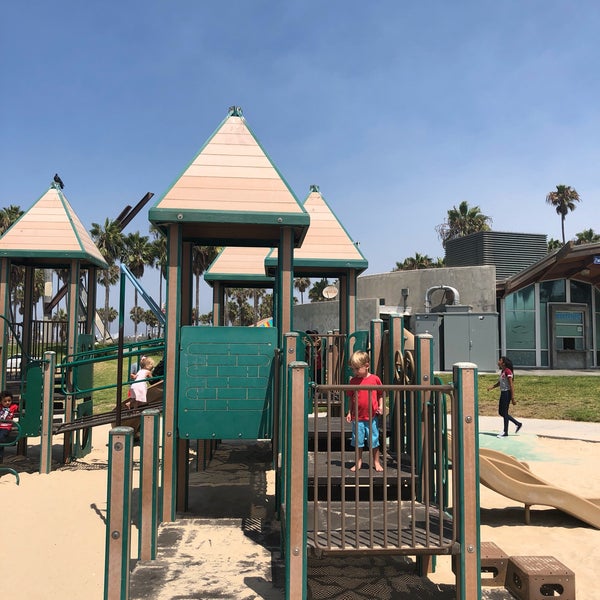 Venice Beach Playground - Venice Beach - 0 tips