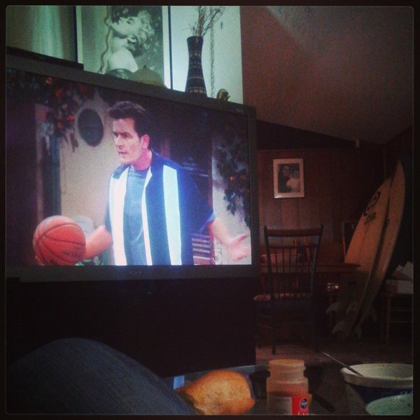 Photos at Winnetka Recreation Community Center Park - 3 tips from 255 ...