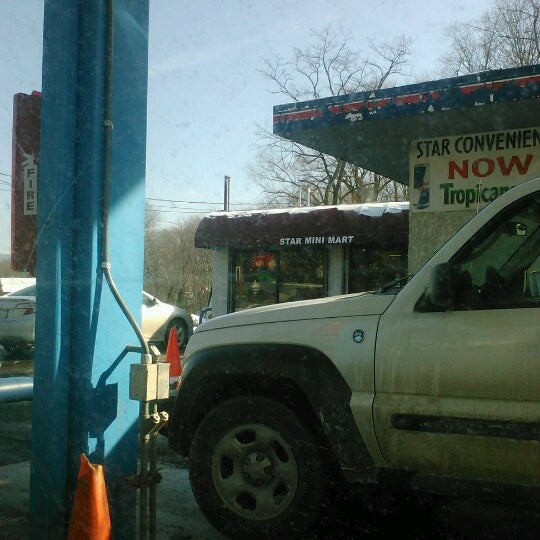 Star Convenience & Deli - 1100 S Main St