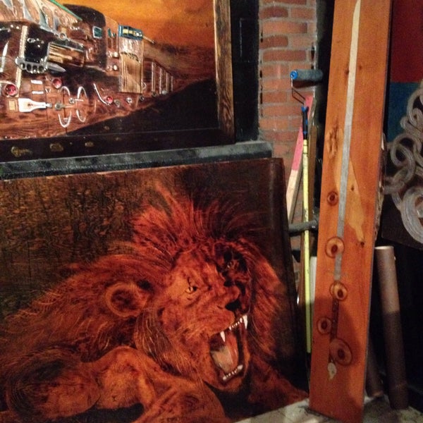 Negative Space Gallery - Art Gallery in Asiatown
