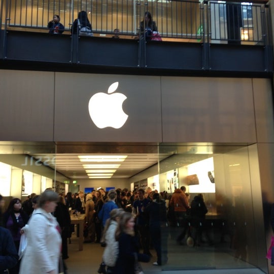 Photos at Apple Grand Arcade - Cambridge, Cambridgeshire