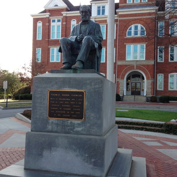Thomas Green Clemson Statue