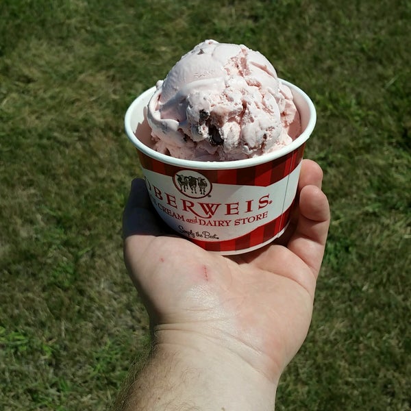 Oberweis Ice Cream and Dairy Store - Ice Cream Parlor