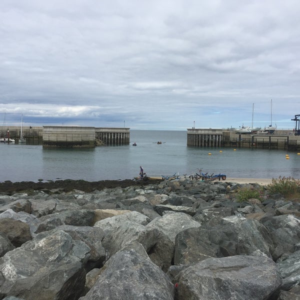 Greystones Harbour - 2 tips from 550 visitors