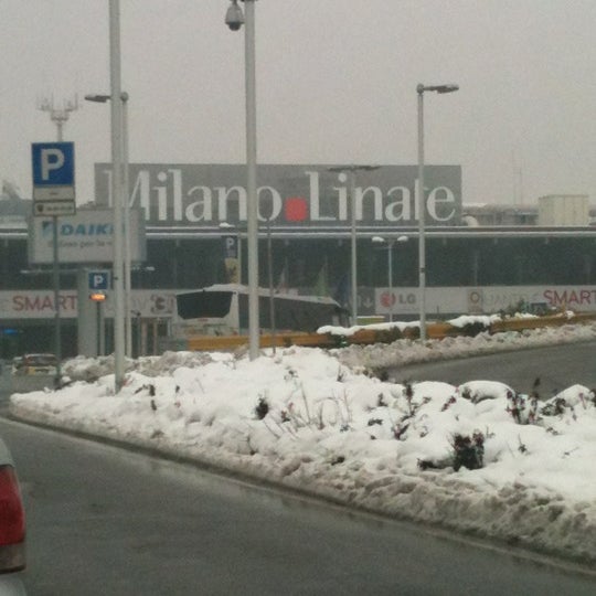 Aeroporto di Milano Linate (LIN) - Viale Enrico Forlanini