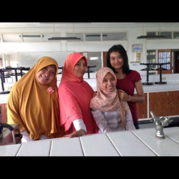 Laboratorium Biokimia KIMIA MIPA - College Lab in Bandar Lampung