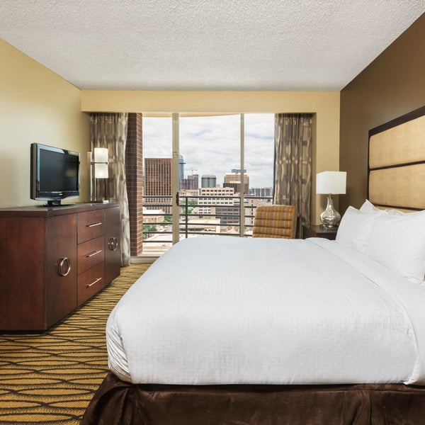 DoubleTree Suites by Hilton Hotel Austin - Downtown Austin - Austin, TX