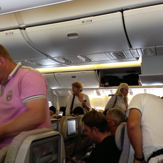 Emirates Flight EK 47 - مطار دبي الدولي - DXB Airport