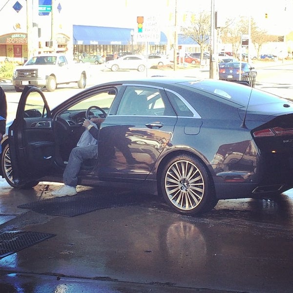Sax Car Wash (Now Closed) - 1319 W 5th Ave