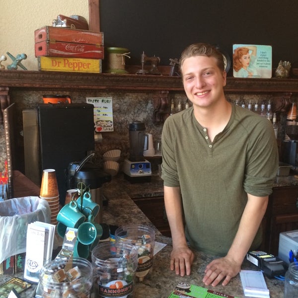 Taste Buds Candy & Coffee Cafe (Now Closed) - 113 E Commerce St