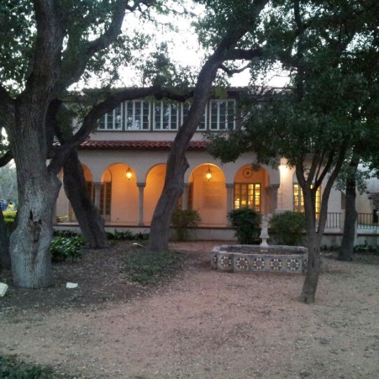 Landa Library - Monte Vista - 233 Bushnell Ave