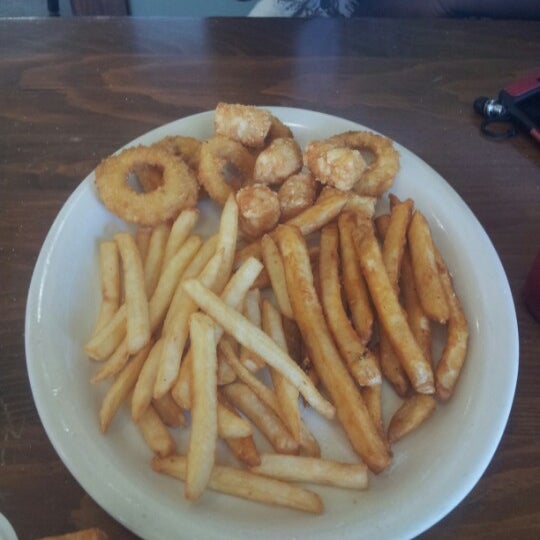 Carter's Burger - 3105 S Texas Ave, 700
