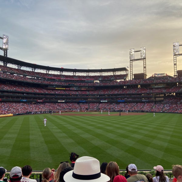 Busch Stadium Coca-cola Scoreboard Patio - Baseball Field in Saint Louis