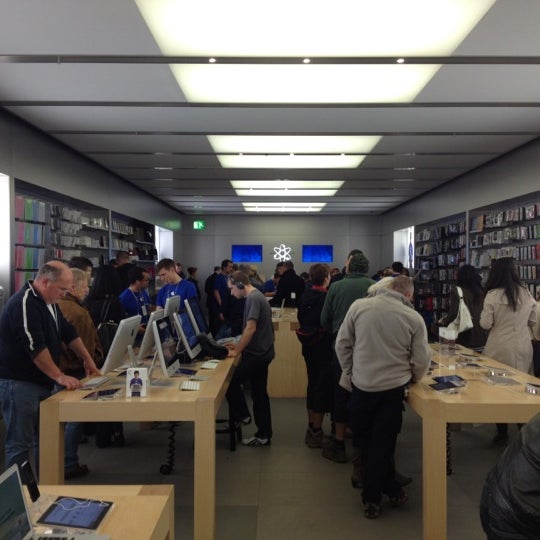 Photos at Apple Grand Arcade - Cambridge, Cambridgeshire