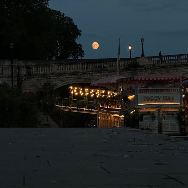 Richmond Riverside - 17 tips from 2266 visitors