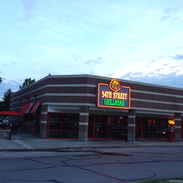 54th Street Grill & Bar - 23 tips from 1597 visitors