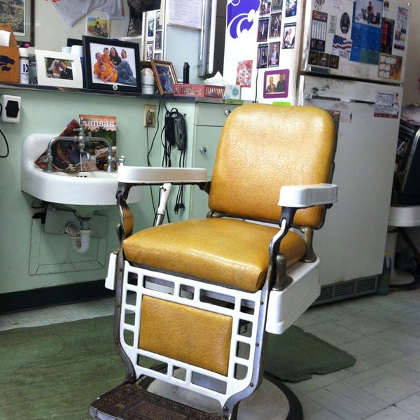 Larry's Barber Shop (Now Closed) - 209 W Main St, Valley Center, KS 67147