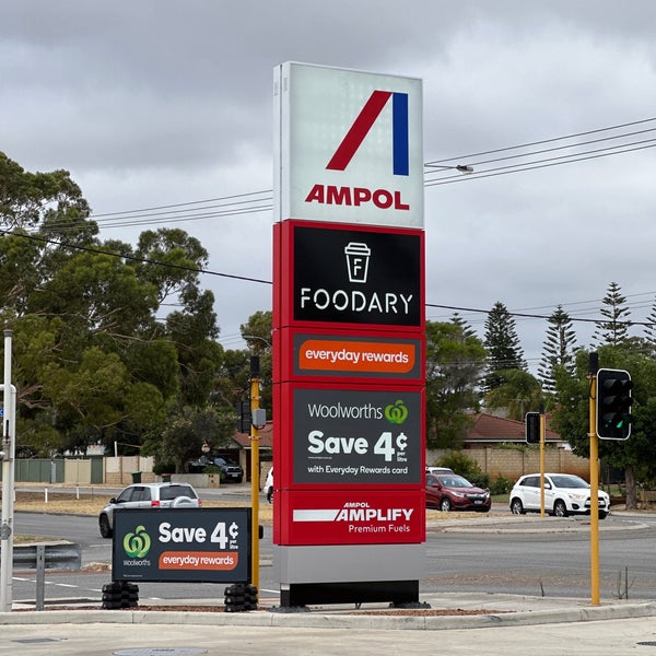 Ampol Woolworths - North Beach Rd