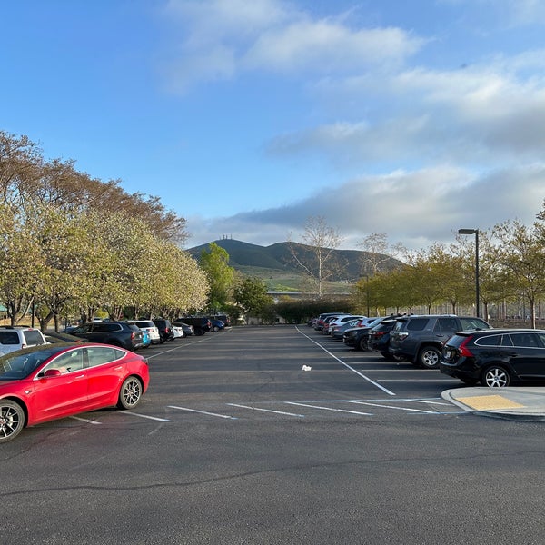 Stone Ranch Elementary - Elementary School