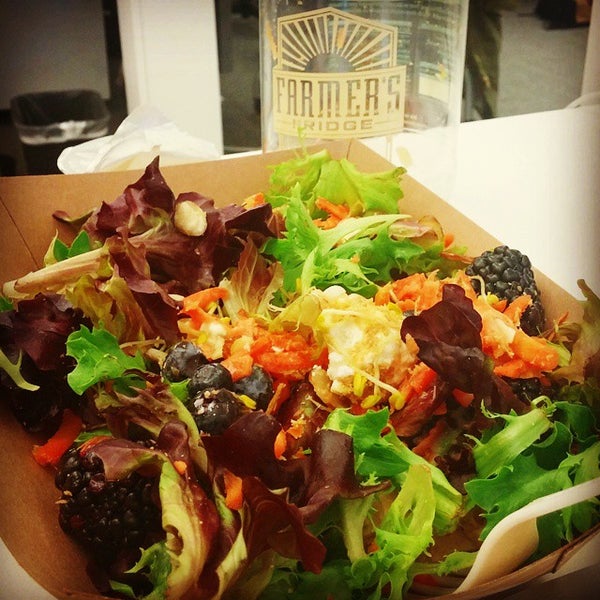 Farmer's Fridge - Salad Restaurant in The Loop