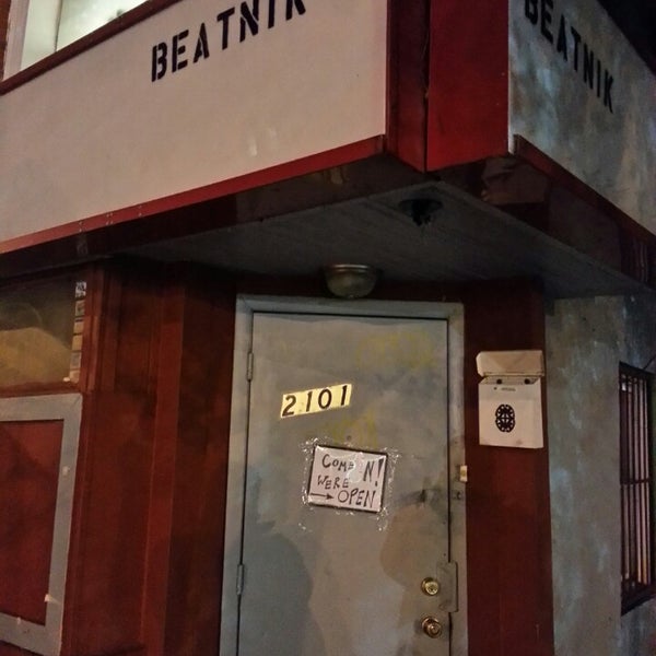 Beatnik Bar - Bar in Baltimore