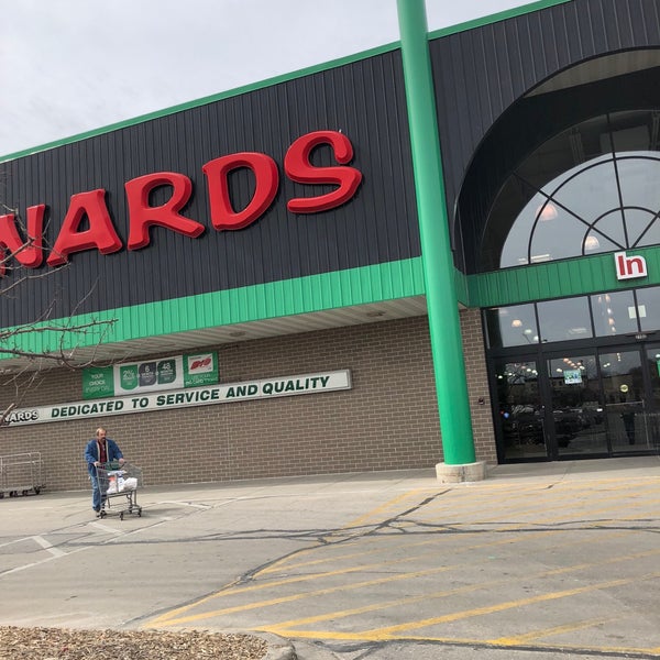 Menards (Now Closed) - Hardware Store