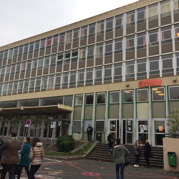 Faculté de droit Paris X - Law School in Nanterre