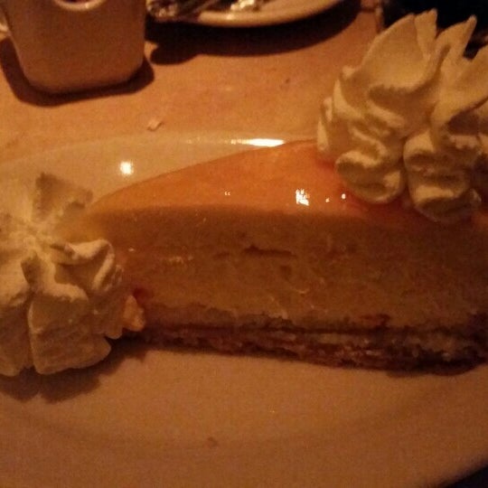 The Cheesecake Factory - American Restaurant in Philadelphia