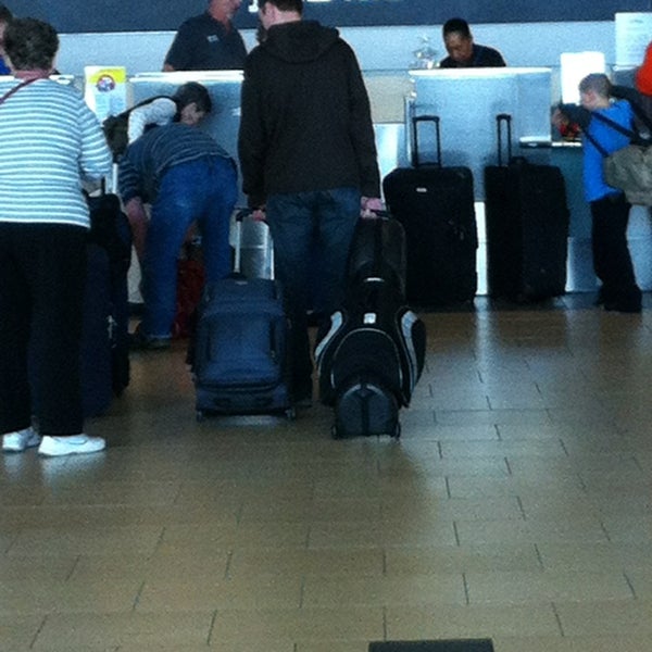 JetBlue Airways Ticket Counter - Midway District - 3 tips from 312 visitors