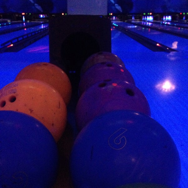 Photos at Sebelen Bowling Center - Piantini - Av. Abraham Lincoln