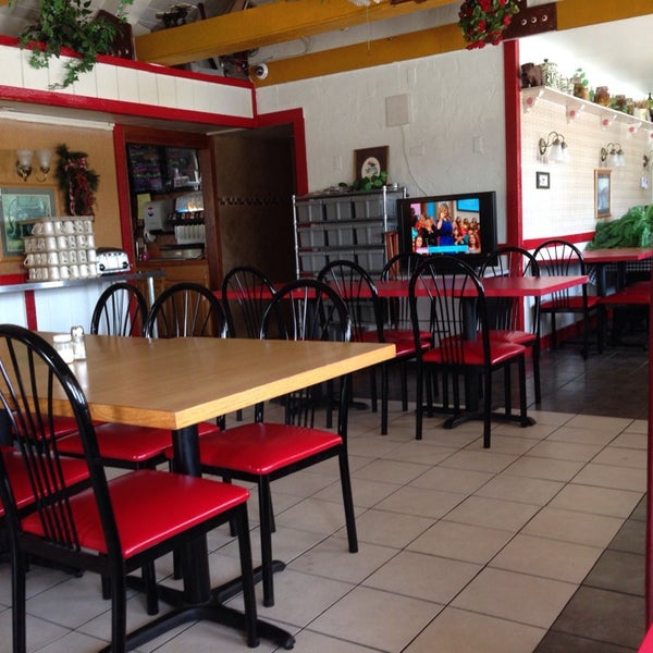 Julius Rib Cage - Southwest Wichita - 3 tips